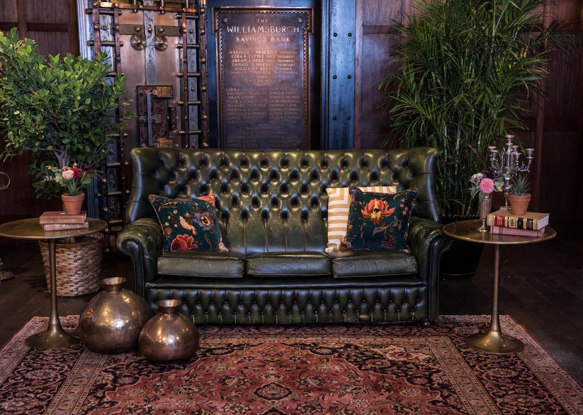 Osborne Sofa | Patina - Patina